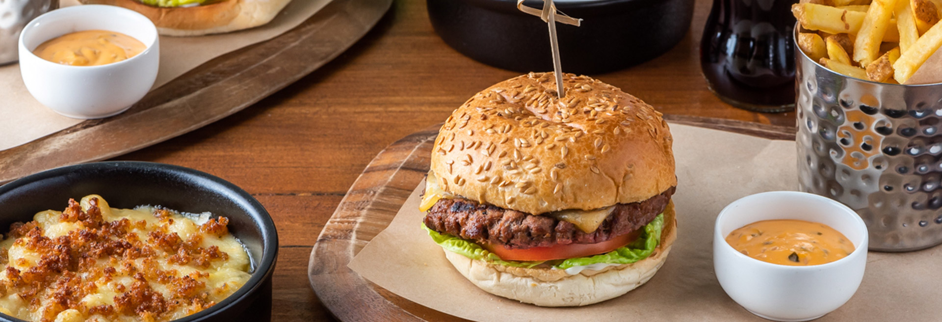 Takeaway Food | Collection & Delivery From Harry Cook Free House Cheltenham